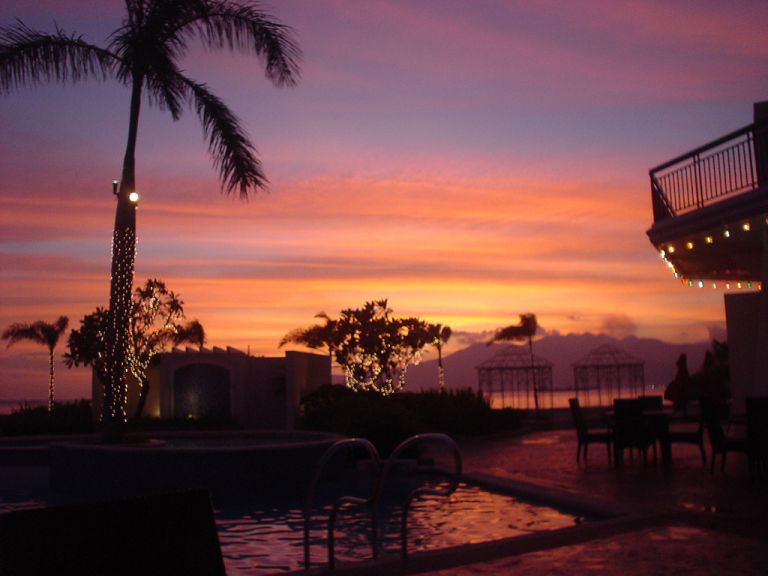 The Lighthouse in Subic Bay Goes Beyond the Hour | TriptheIslands.com