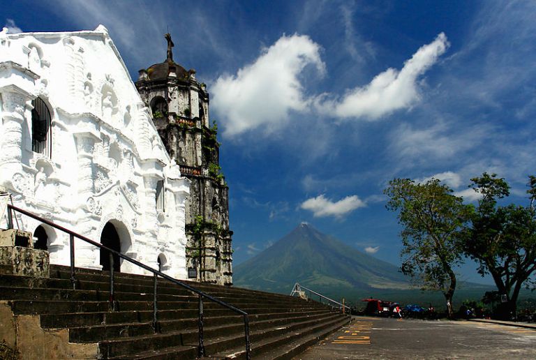 Checking out Albay | TriptheIslands.com
