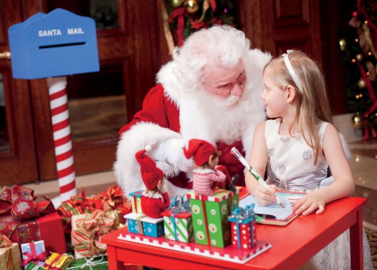 Ritz-Carlton Maui Tree Lighting Ceremony Lightens Up Holiday Season ...